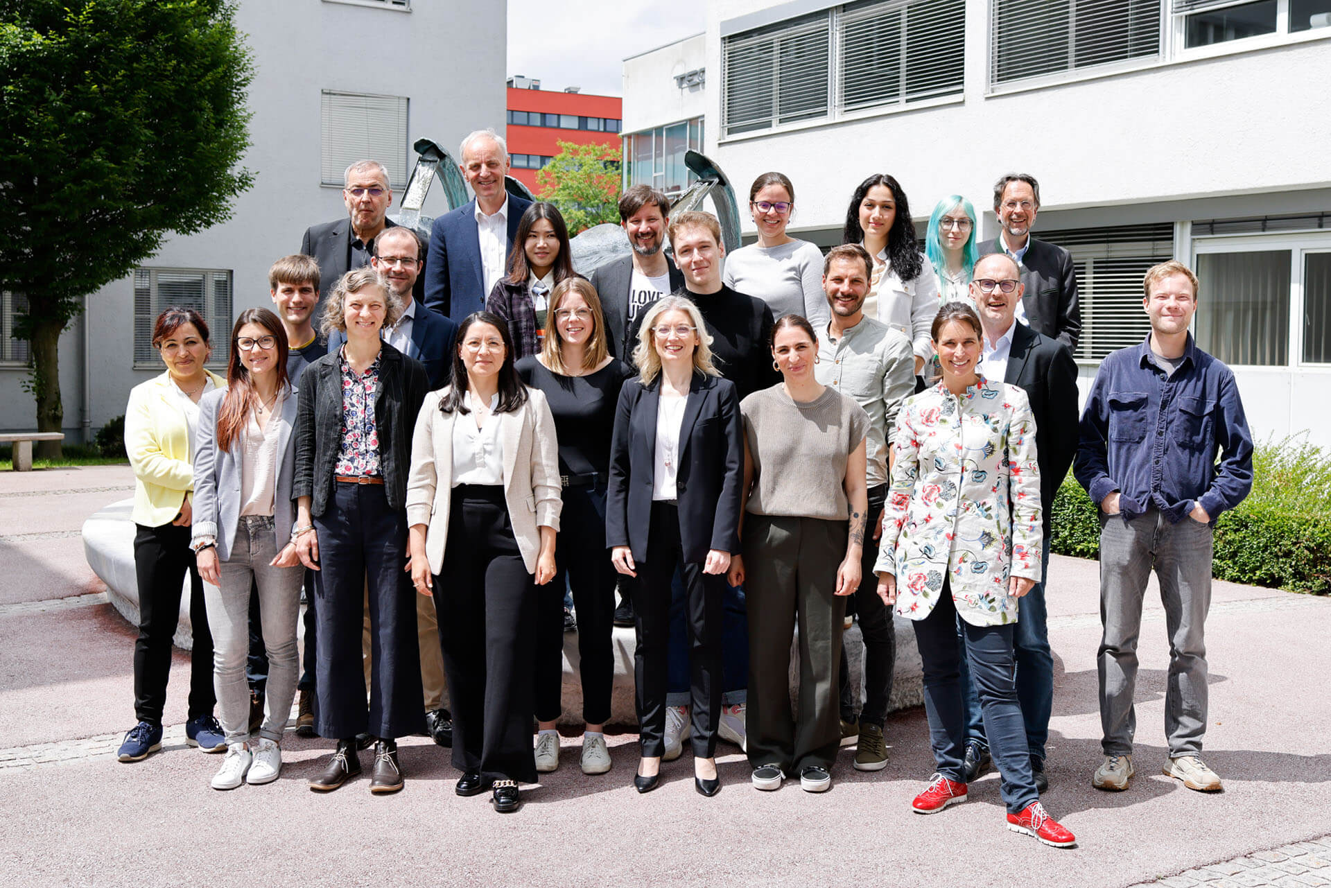 EXDIGIT Pressekonferenz - Zwei Jahre „Digitale und Analytische ...